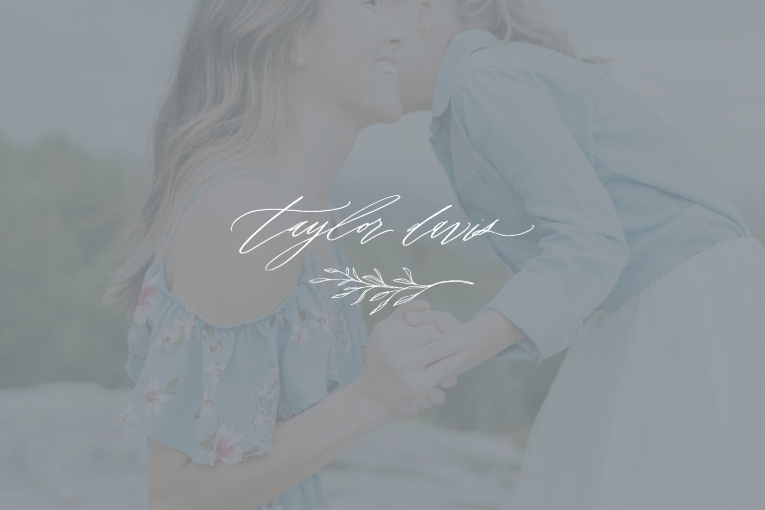 Photographer Brand Design: Taylor Davis Photography / Sarah Ann Design